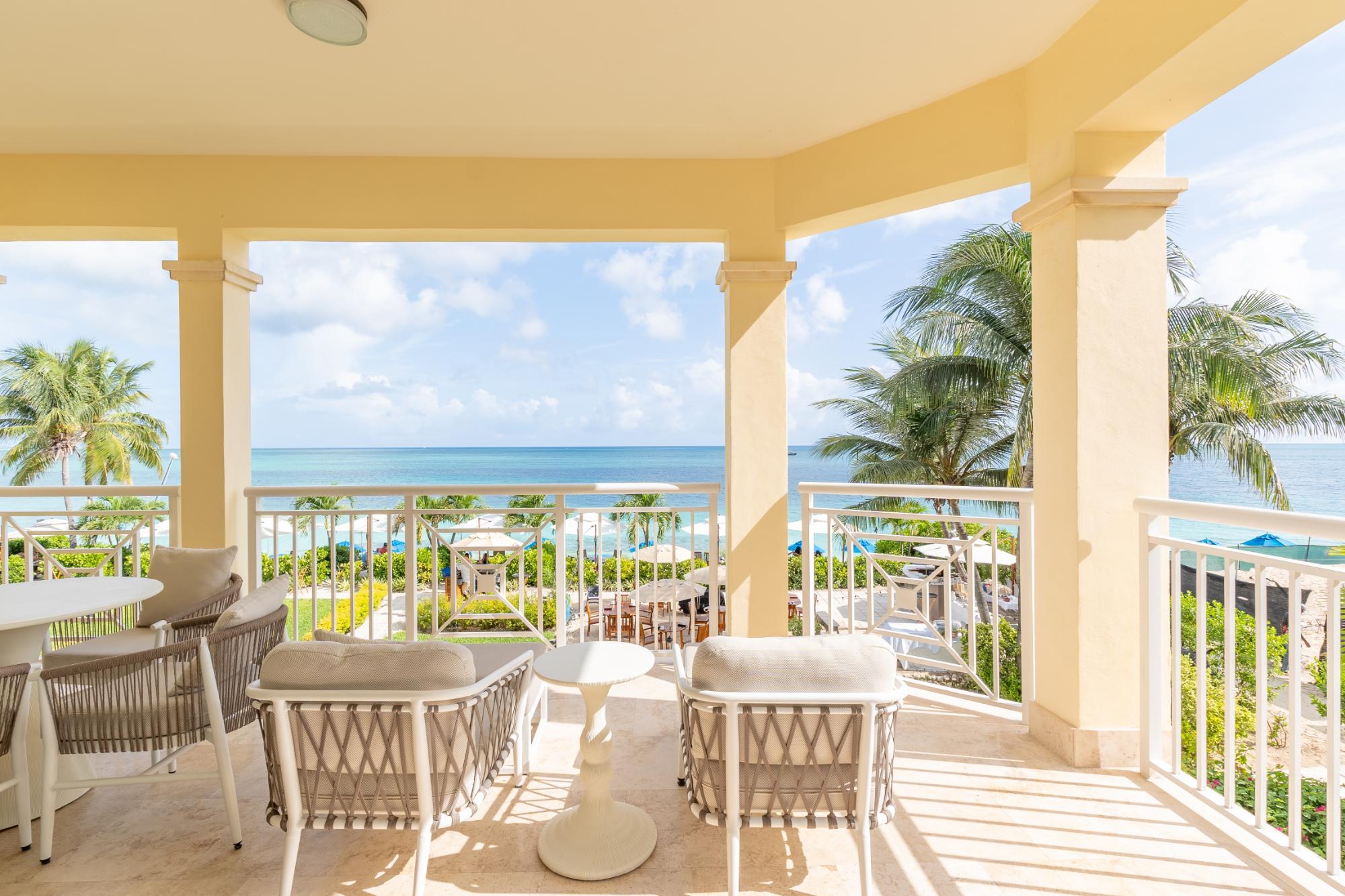 Windsong Resort 2 bedroom 2.5 bathrooms Lockout | Airdomo